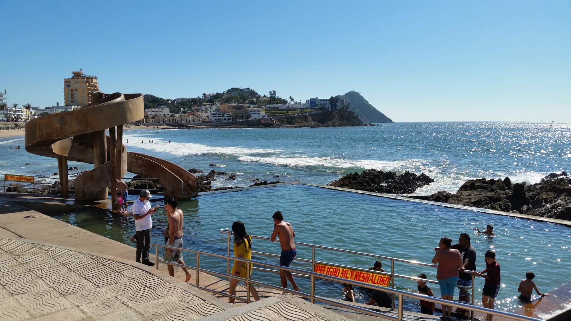 What To See and Do on the Mazatlan Malecon - A Couple of Drifters